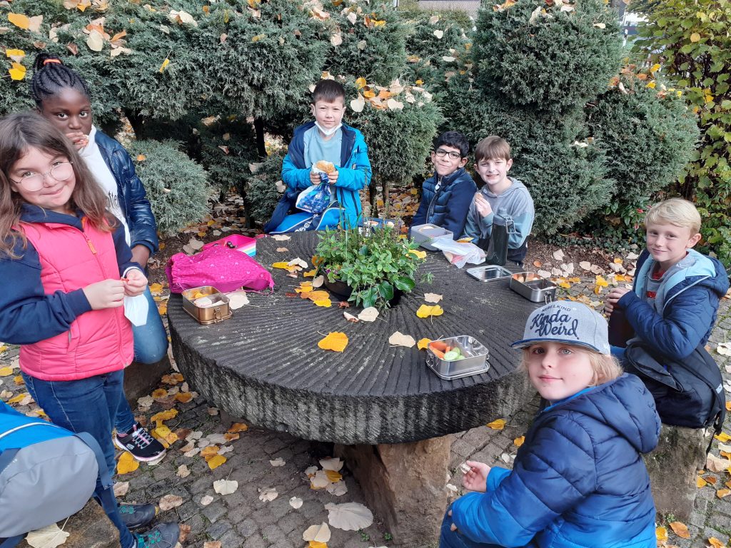 Die Klassenfahrt der Biber und Bären - Grundschule Hochlarmark